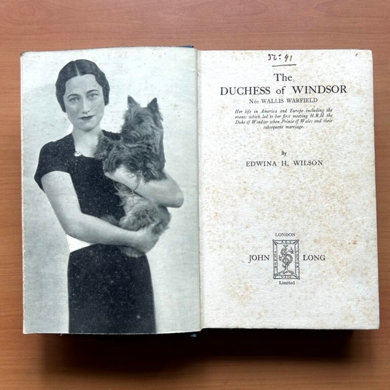 The Duchess of Windsor - Edwina H. Wilson - Collegestreetbook